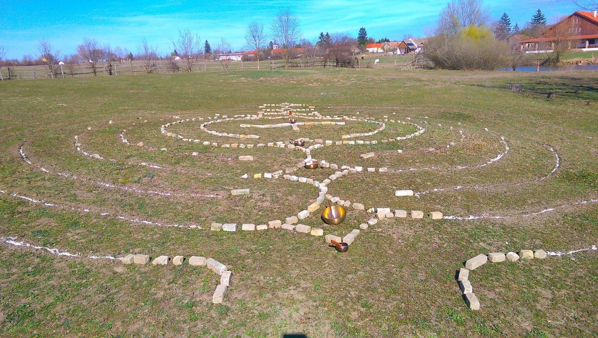 Labirintusjárás - Te Nosce